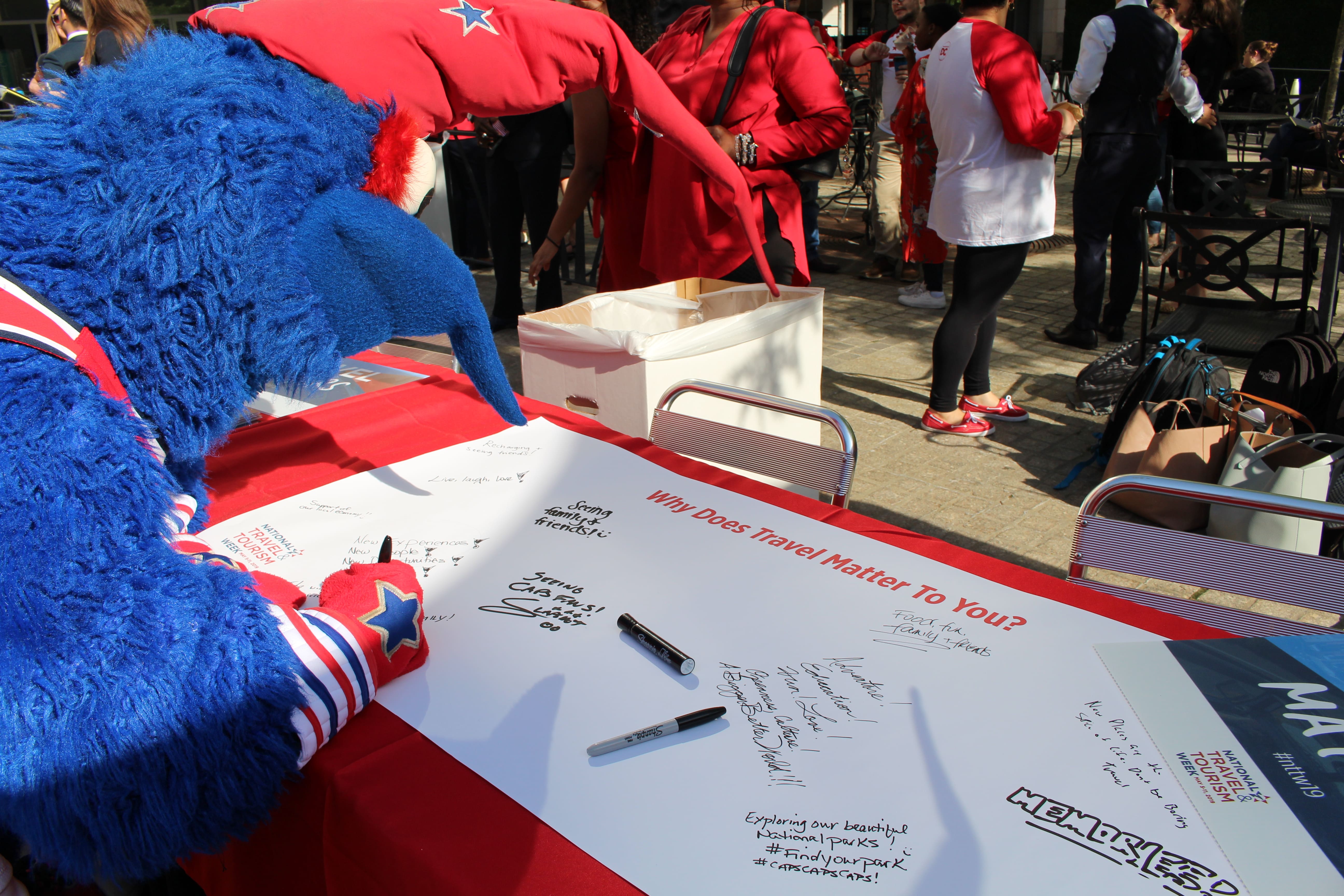 National Travel and Tourism Week | U.S. Travel Association